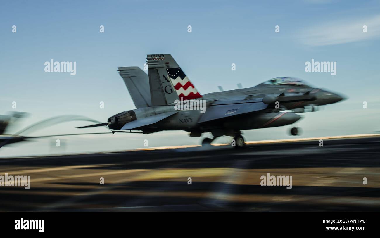 An E/A-18G Growler attached to Electronic Attack Squadron (VAQ) 140 ...