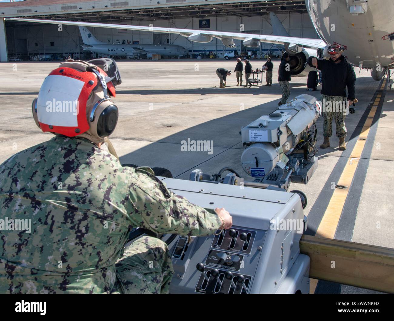 JACKSONVILLE, Fla. (Feb. 7, 2024) Sailors assigned to Patrol and ...