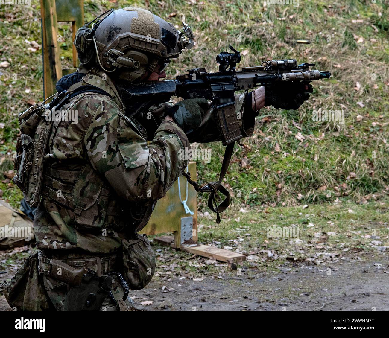 U.S. Special Operations Forces assigned to 10th Special Forces Group ...
