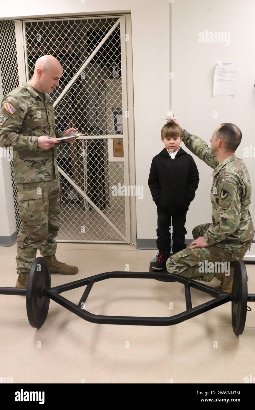 Sergio “Matias” Chontal-Harter participates in a simulated Army Combat ...