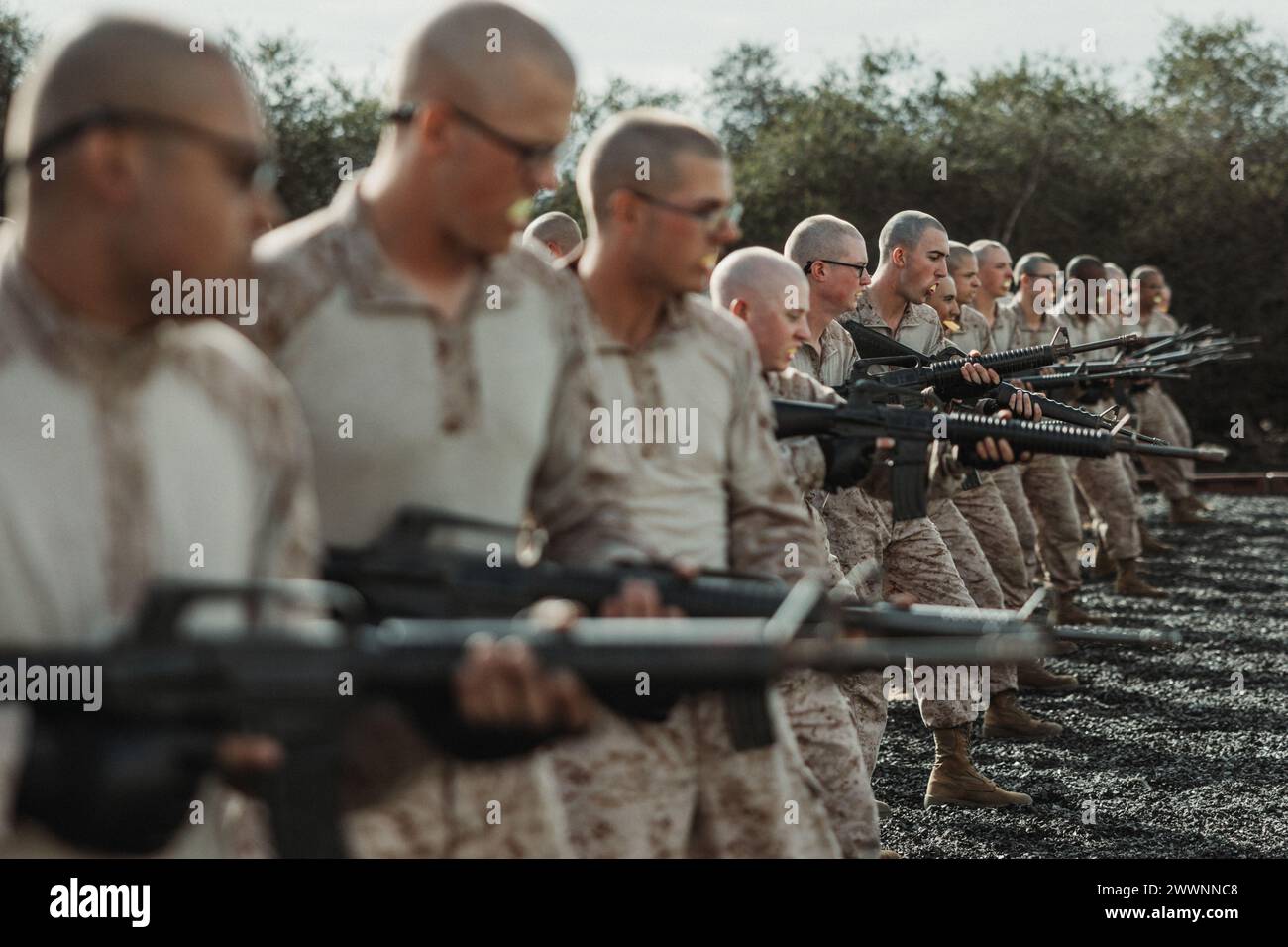 U.S. Marine Corps recruits with Mike Company, 3rd Recruit Training ...