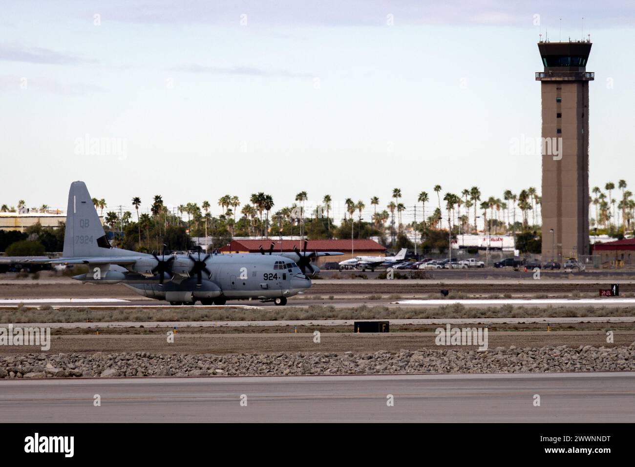 352 fighter group hi-res stock photography and images - Alamy