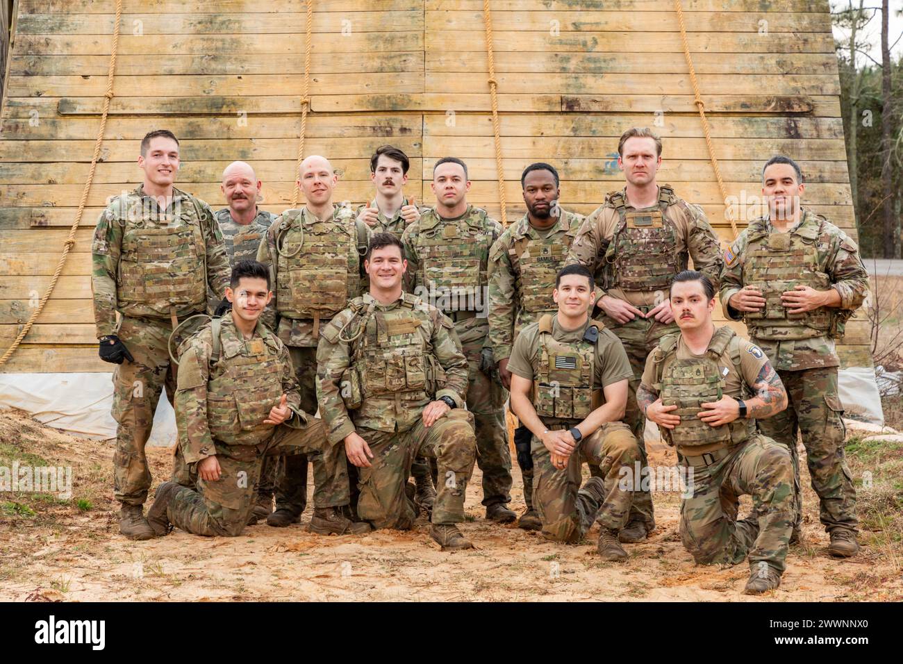 Strong army hi-res stock photography and images - Alamy