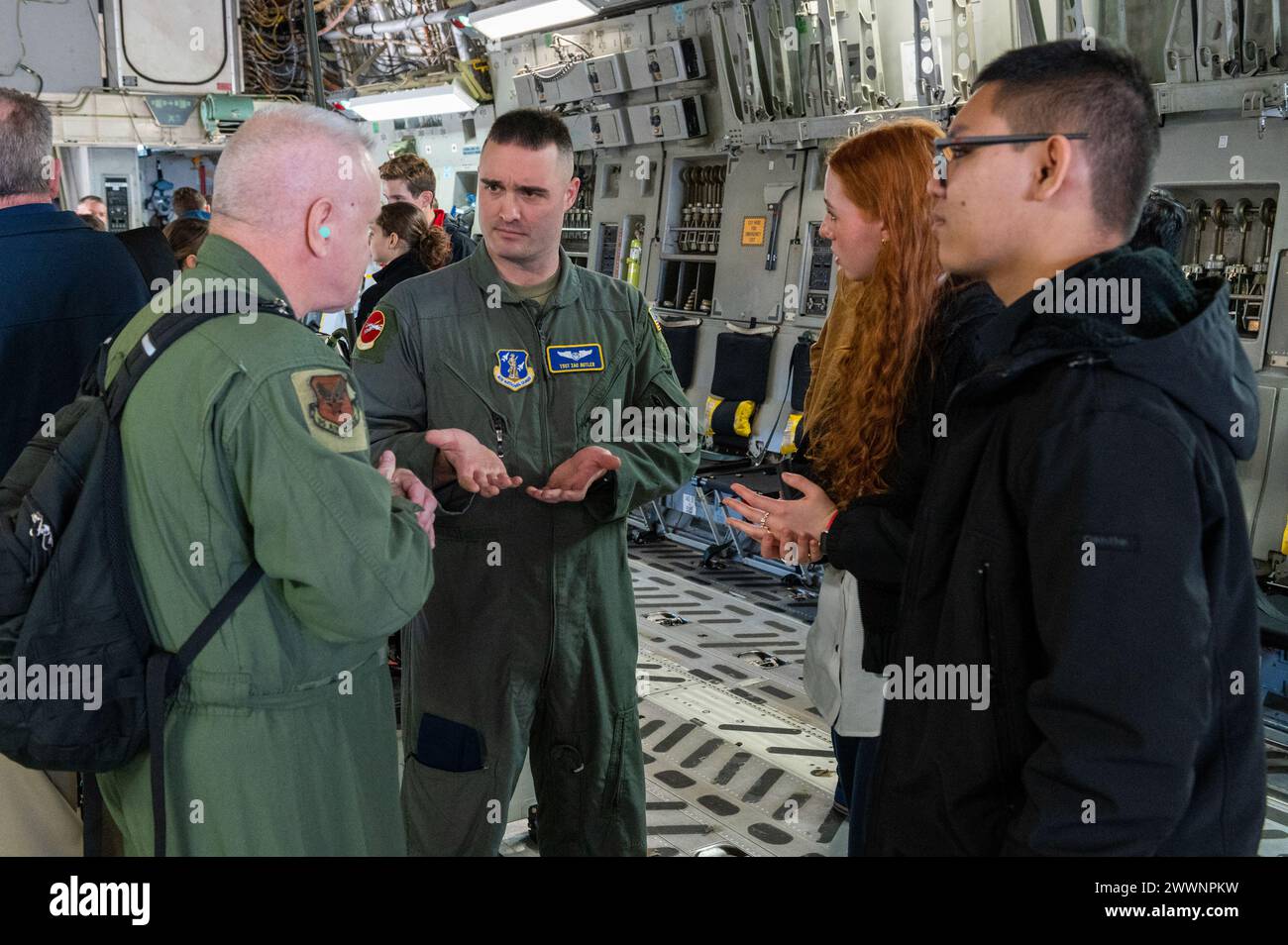 Orientaion flight hi-res stock photography and images - Alamy