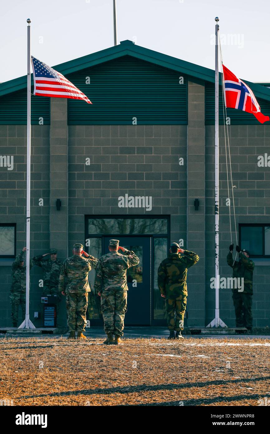 Troops from the Norwegian Home Guard and the Minnesota National Guard ...