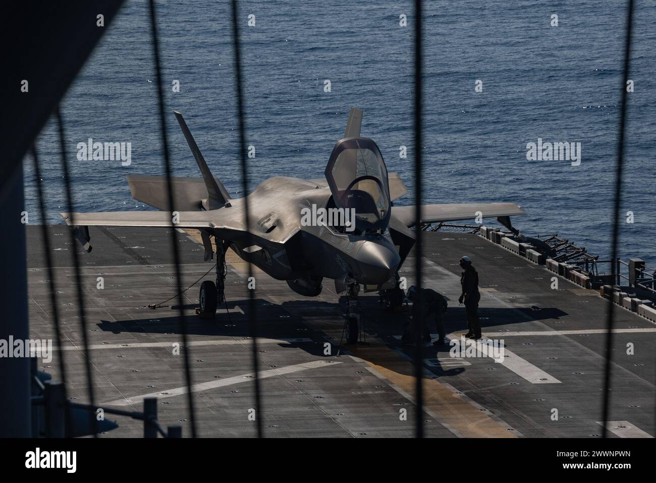 U.S. Marines with 31st Marine Expeditionary Unit, prepare an F-35B ...