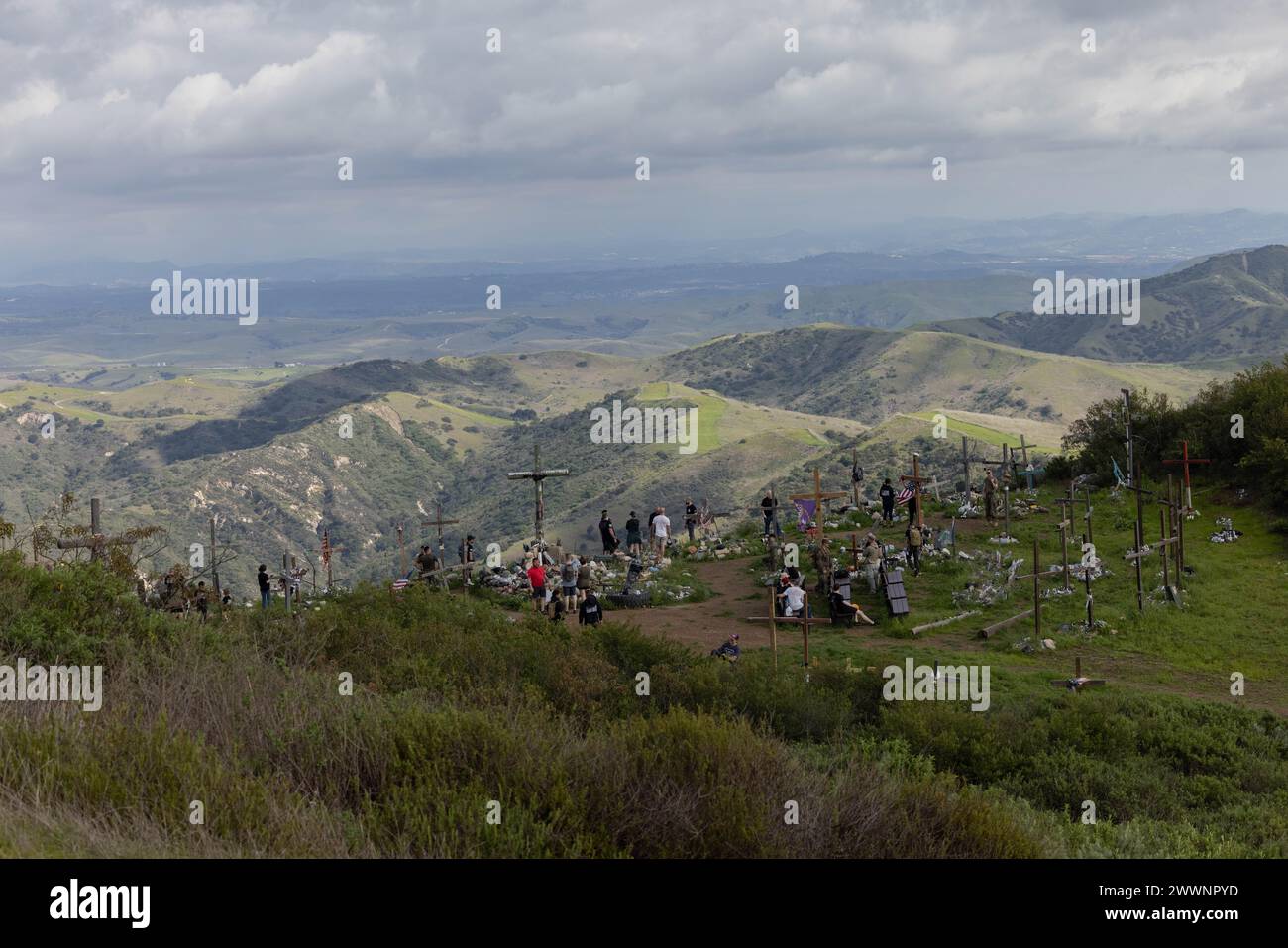 Active-duty and veteran Marines and Sailors of 2nd Battalion, 1st ...