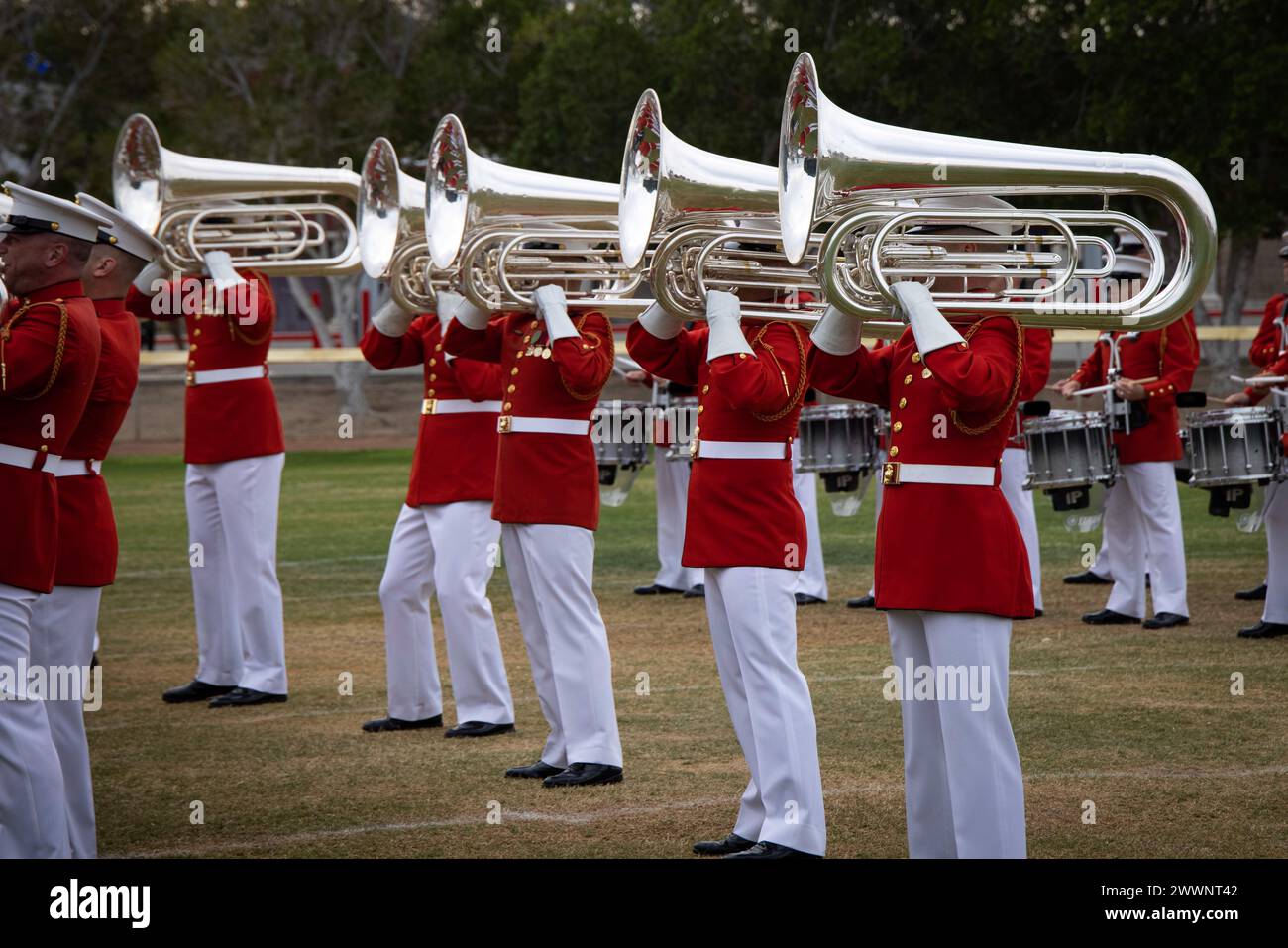 Marines with “The Commandant's Own,” U.S. Marine Drum & Bugle Corps ...