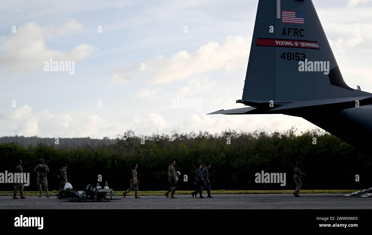 Simulated patients board a C-130J Super Hercules during a mass casualty ...