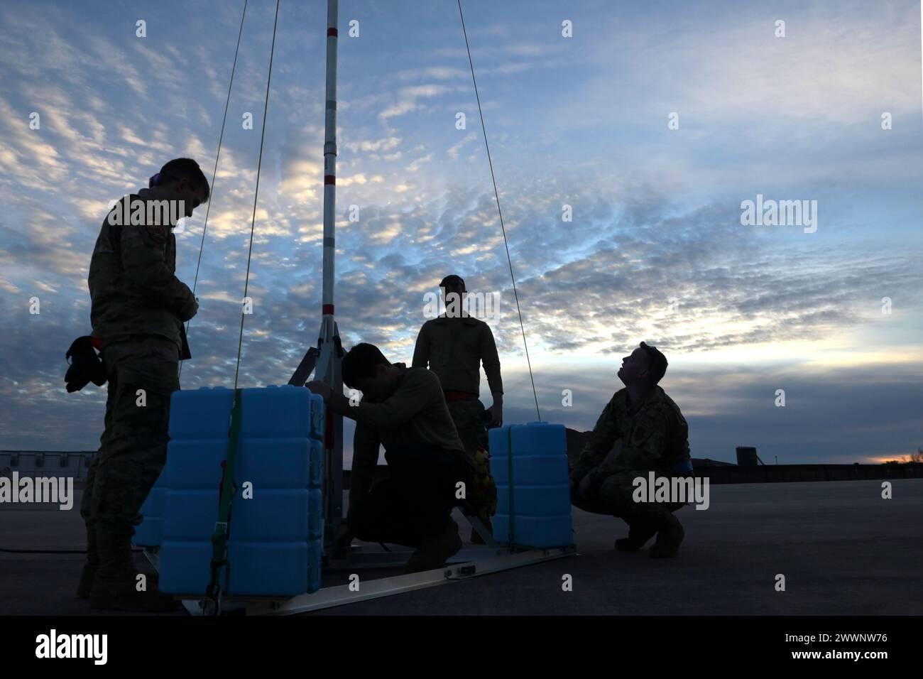 Aircraft maintenance specialists with the Wisconsin Air National Guard ...