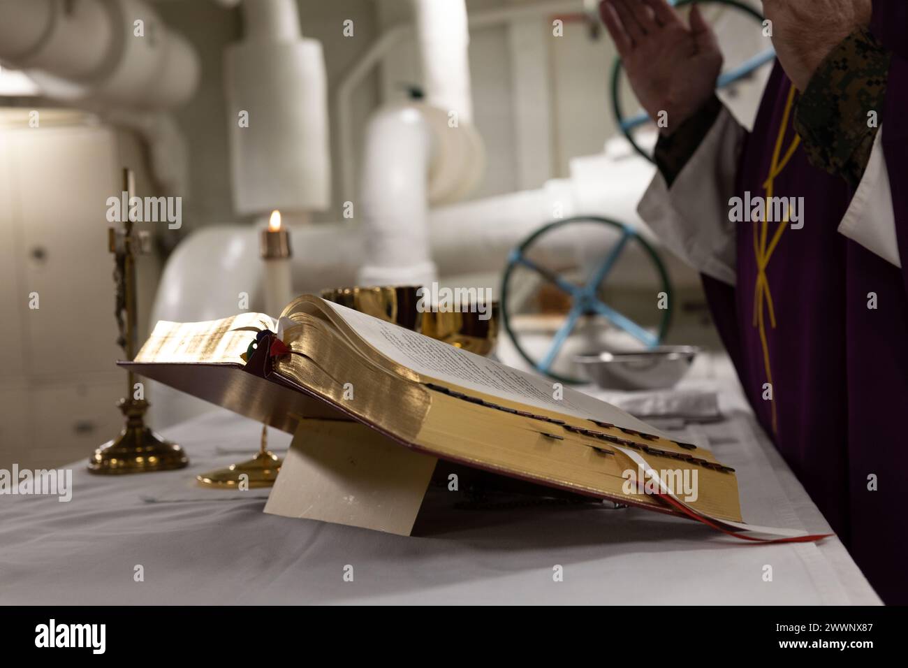 U.S. Navy Cmdr. Daniel Fullerton, the chaplain of the amphibious ...