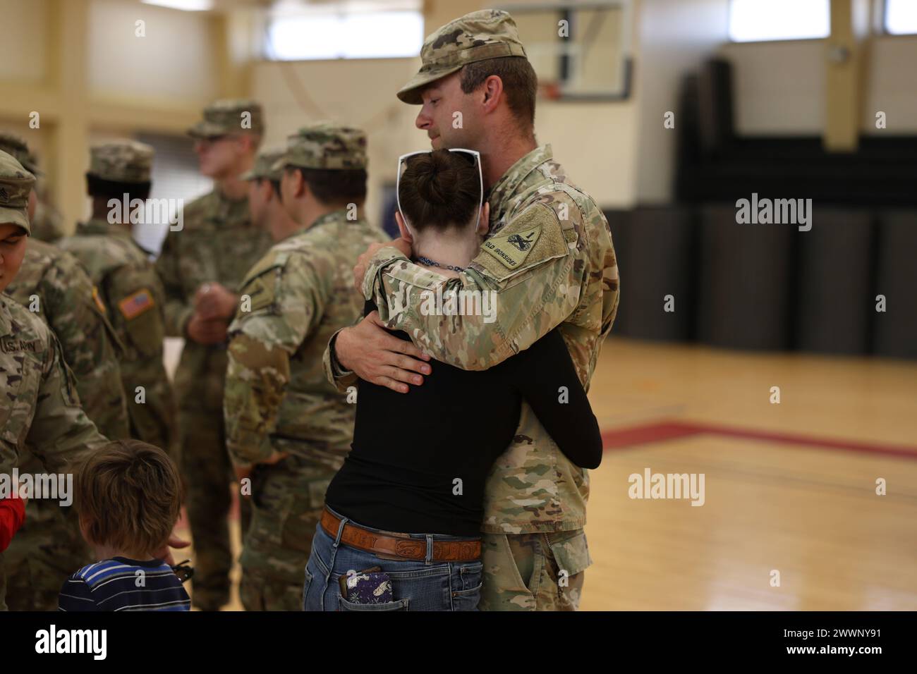 Soldiers from the 75th Field Artillery Brigade, 2nd Battalion, 18th ...