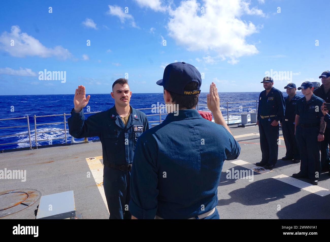 Fantail guided missile cruiser hi-res stock photography and images - Alamy