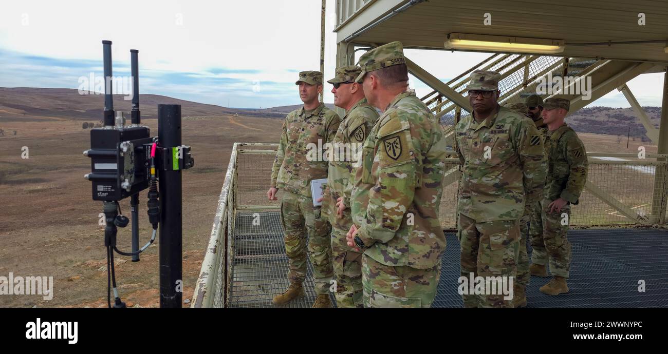 LTC Dasher, along with MG Phil Brooks and CSM Neil Sartain of FCOE ...