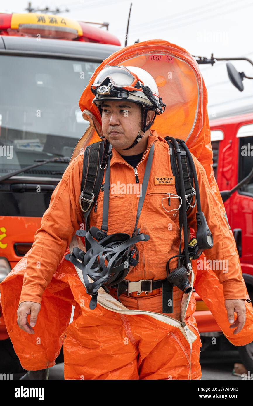 Hazardous materials suit hi-res stock photography and images - Alamy