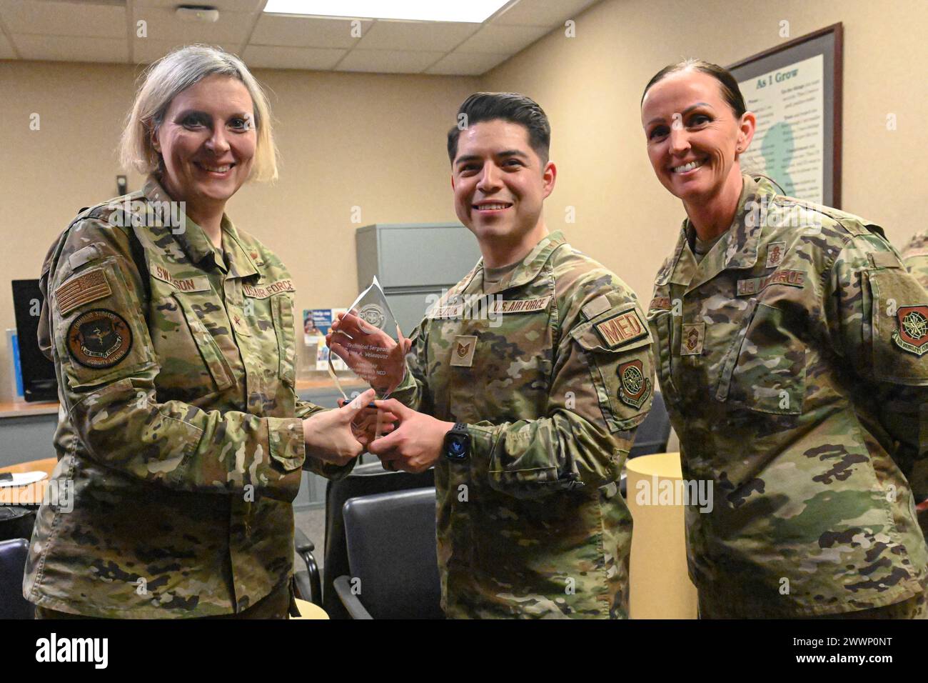 Brig. Gen. Leigh Swanson, Air Mobility Command command surgeon, Chief ...