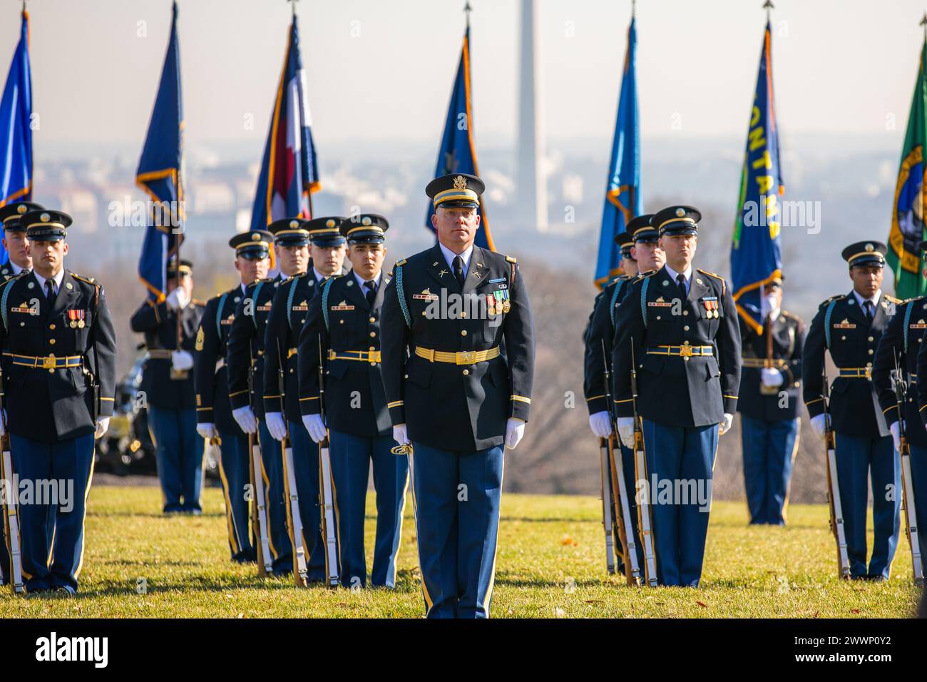 Soldiers assigned to the 3d U.S. Infantry Regiment (The Old Guard ...