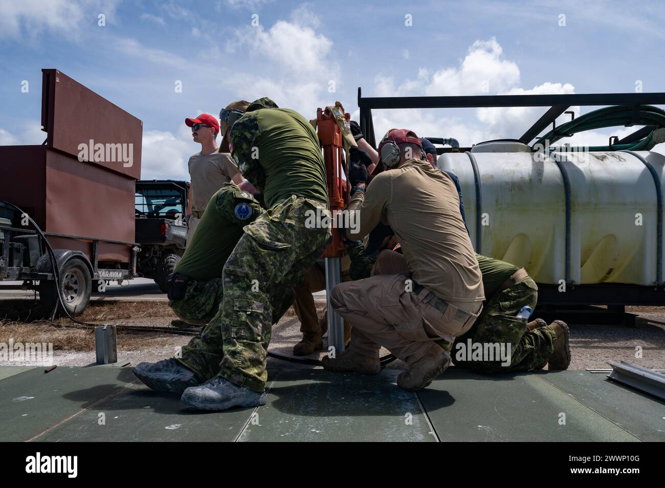 Royal Canadian Air Force and U.S. Air Force civil engineers secure AM-2 ...