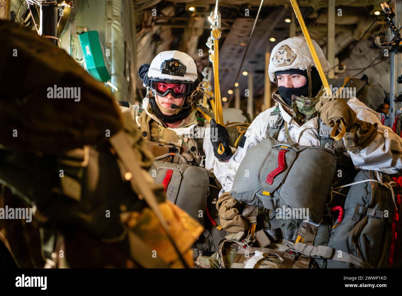 Paratroopers from the U.S. Army 2nd Infantry Brigade Combat Team ...