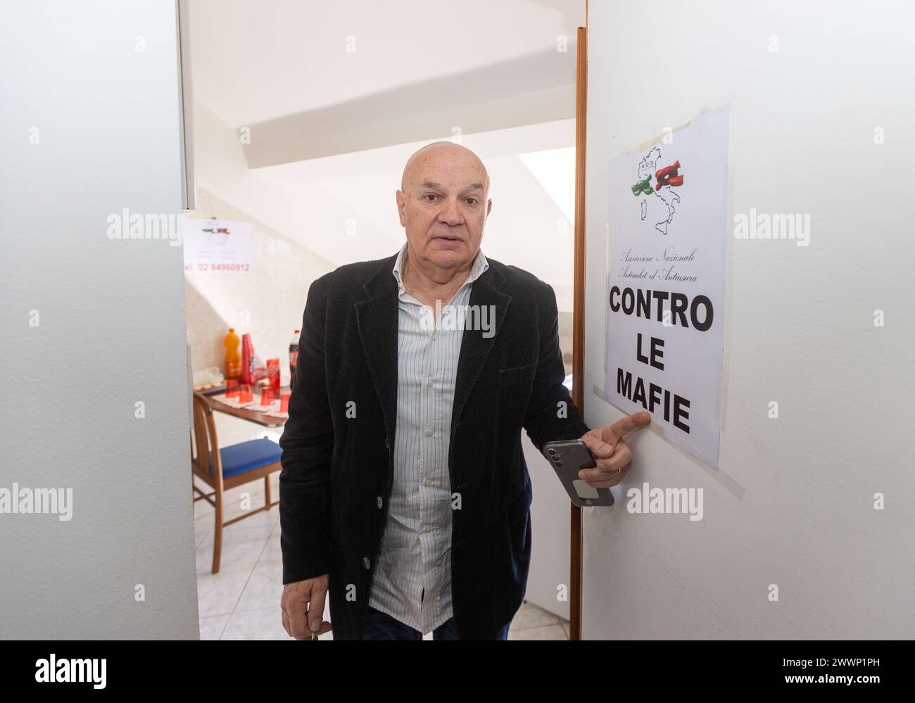 Sos italia libera hi-res stock photography and images - Alamy