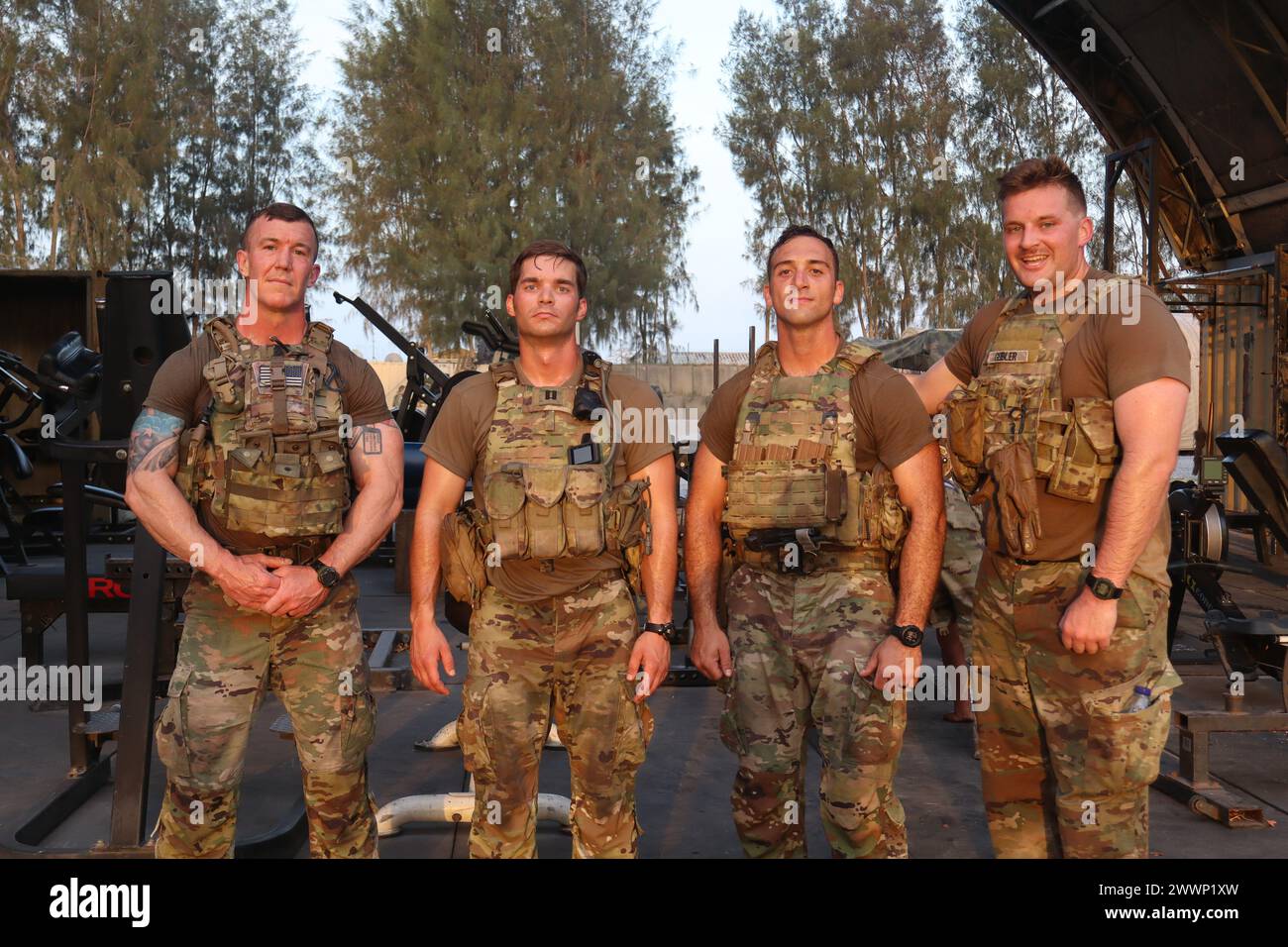 U.S. Soldiers with Bravo Company, 1st Battalion, 111th Infantry ...