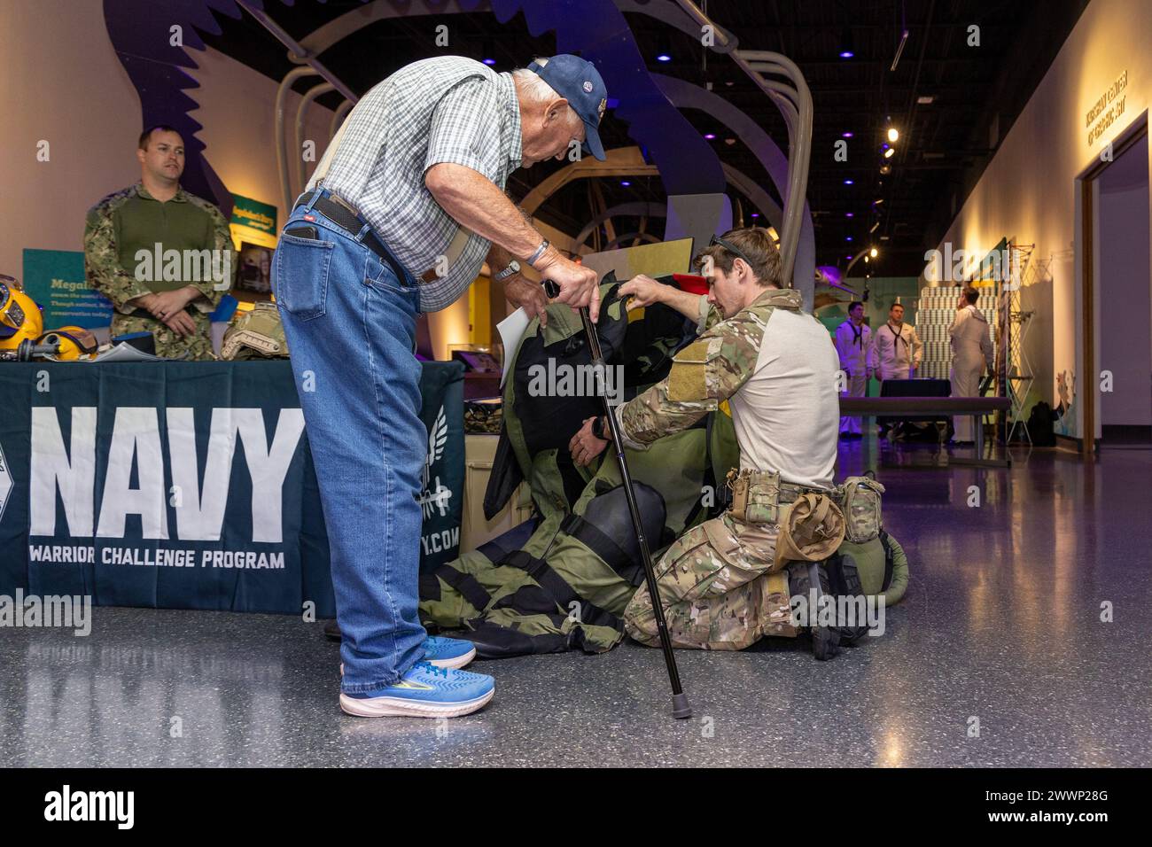 DAYTONA BEACH, Fl. - U.S. Navy Explosive Ordnance Disposal (EOD ...
