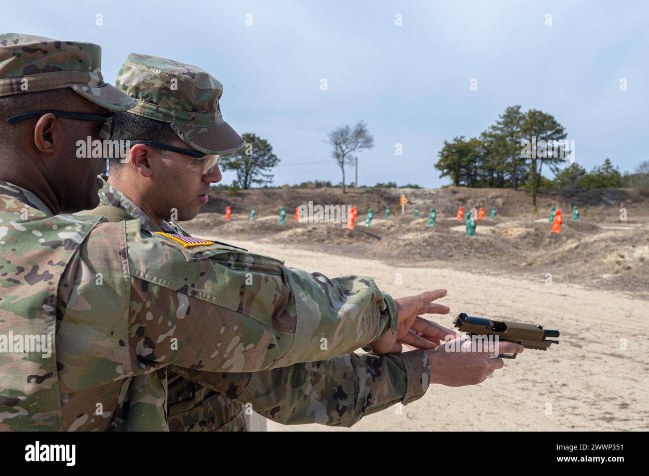 U s army signal intelligence hi-res stock photography and images - Alamy