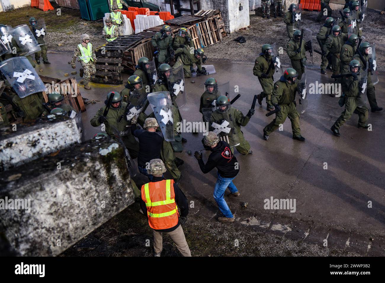 German army combat training center hi-res stock photography and images ...