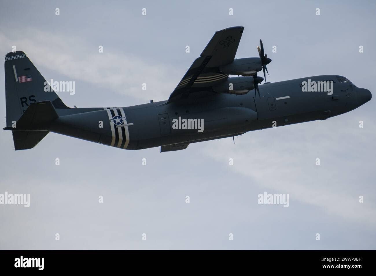 U.S. Airmen with the 37th Airlift Squadron perform an approach for a ...