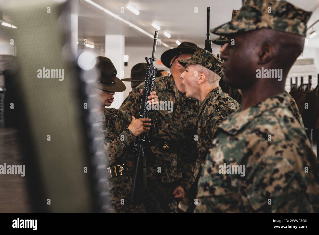 U.S. Marine Corps recruits with Mike Company, 3rd Recruit Training ...