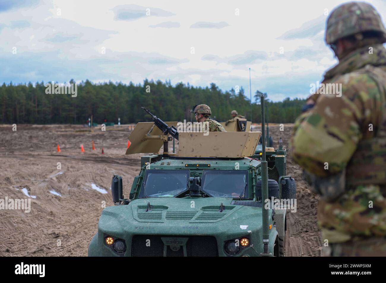 U.S. Army Soldiers assigned to the 3rd Division Sustainment Brigade's ...