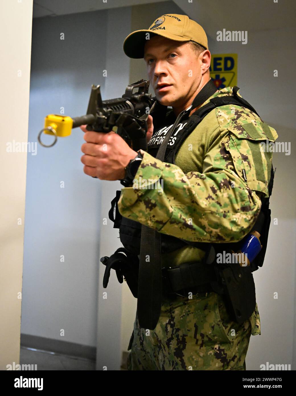 PENSACOLA, Fla. -- Naval Air Station (NAS) Pensacola Navy Security ...