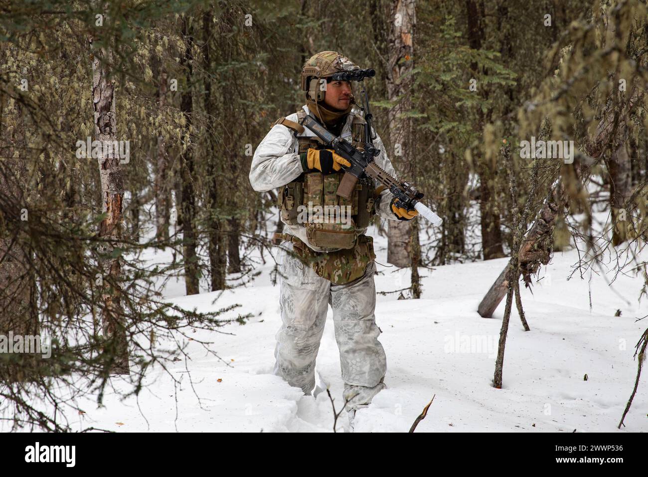 A U.S. Army Ranger from the 75th Ranger Regiment pull security during ...