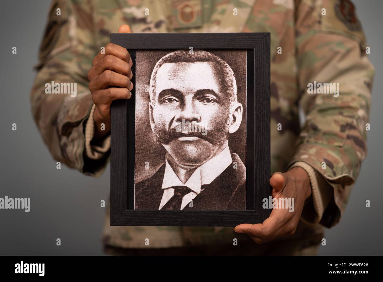 U.S. Air Force Master Sgt. Juan J. Coleman, 158th Fighter Wing traffic ...