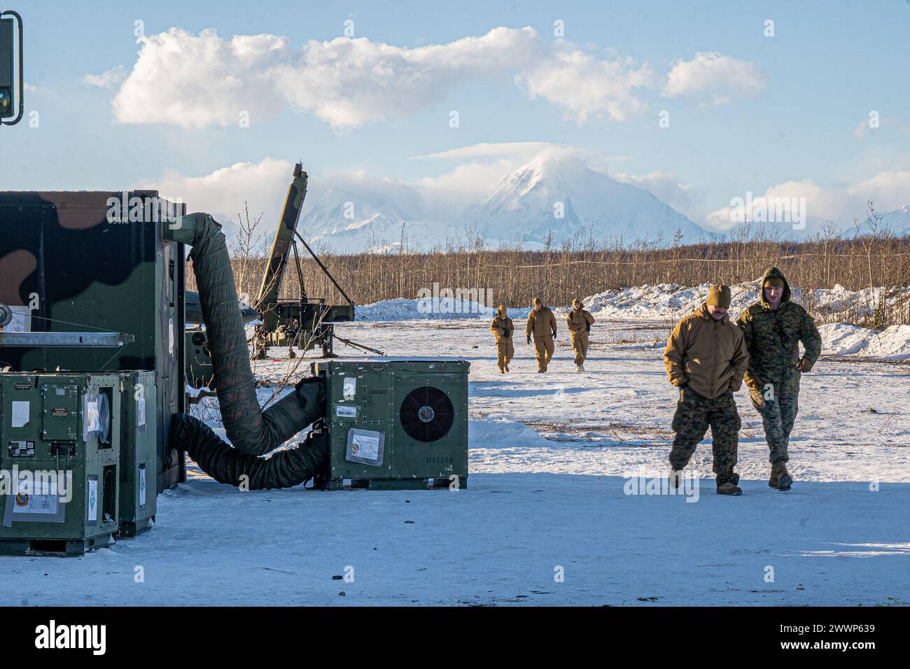U.S. Marines with Marine Air Control Squadron (MACS) 24 Marine Air ...
