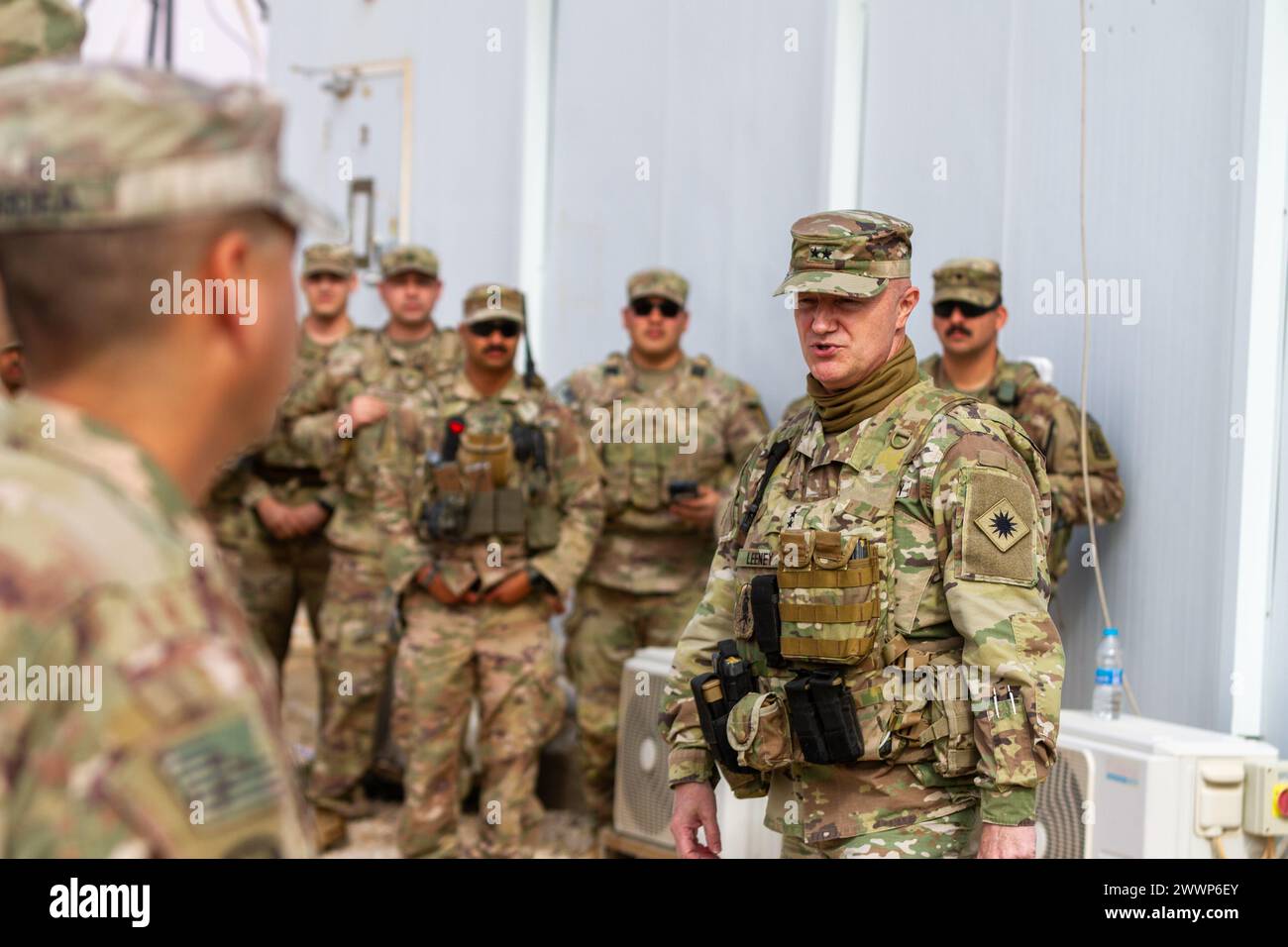 Combat action badge hi-res stock photography and images - Alamy