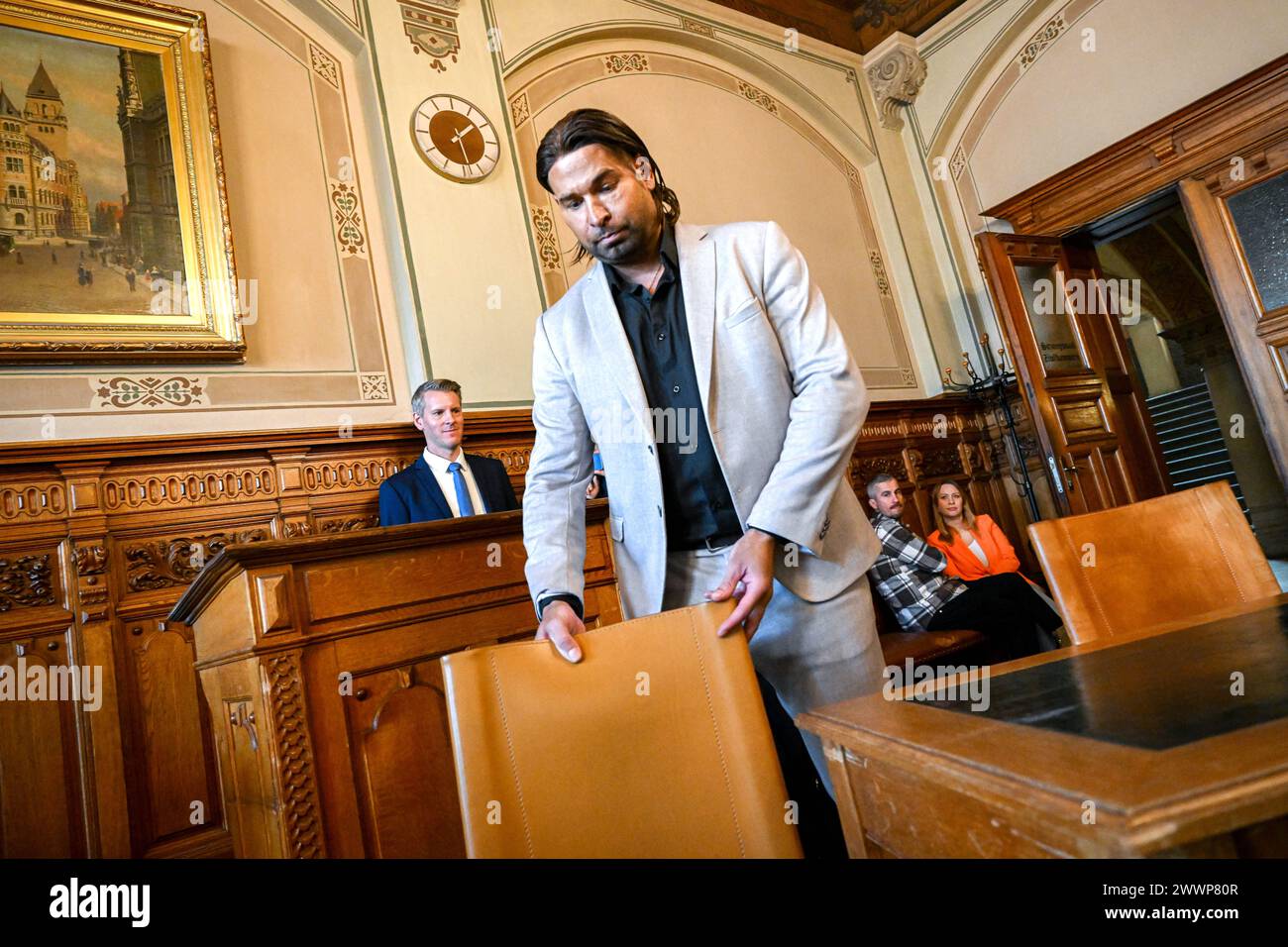 25 March 2024, Bremen: Tim Wiese enters the courtroom at Bremen ...