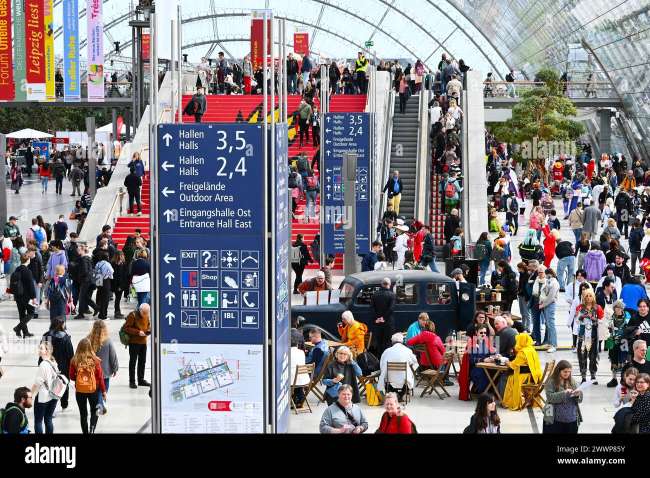 Leipziger Buchmesse 2024, Messe in Leipzig. Foto: Glashalle *** Leipzig ...