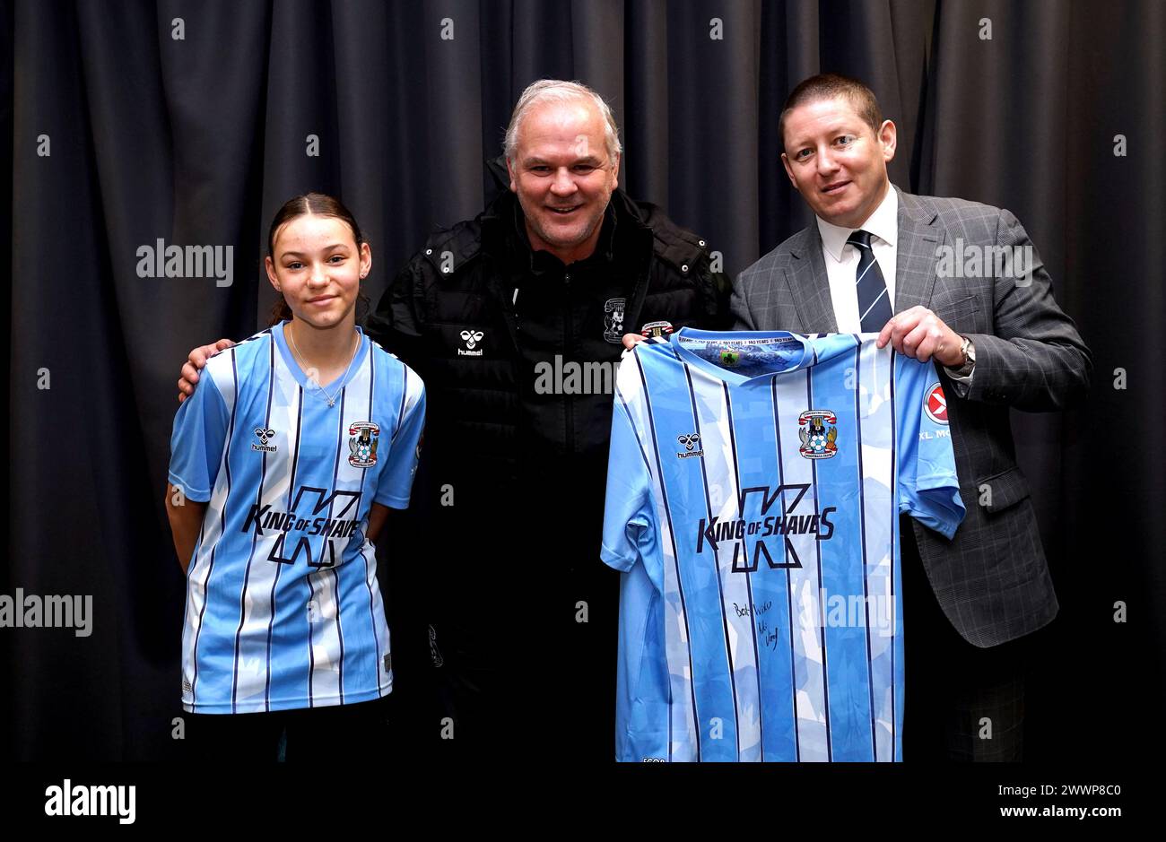 Coventry City assistant manager Adi Viveash (centre) ahead of a ...