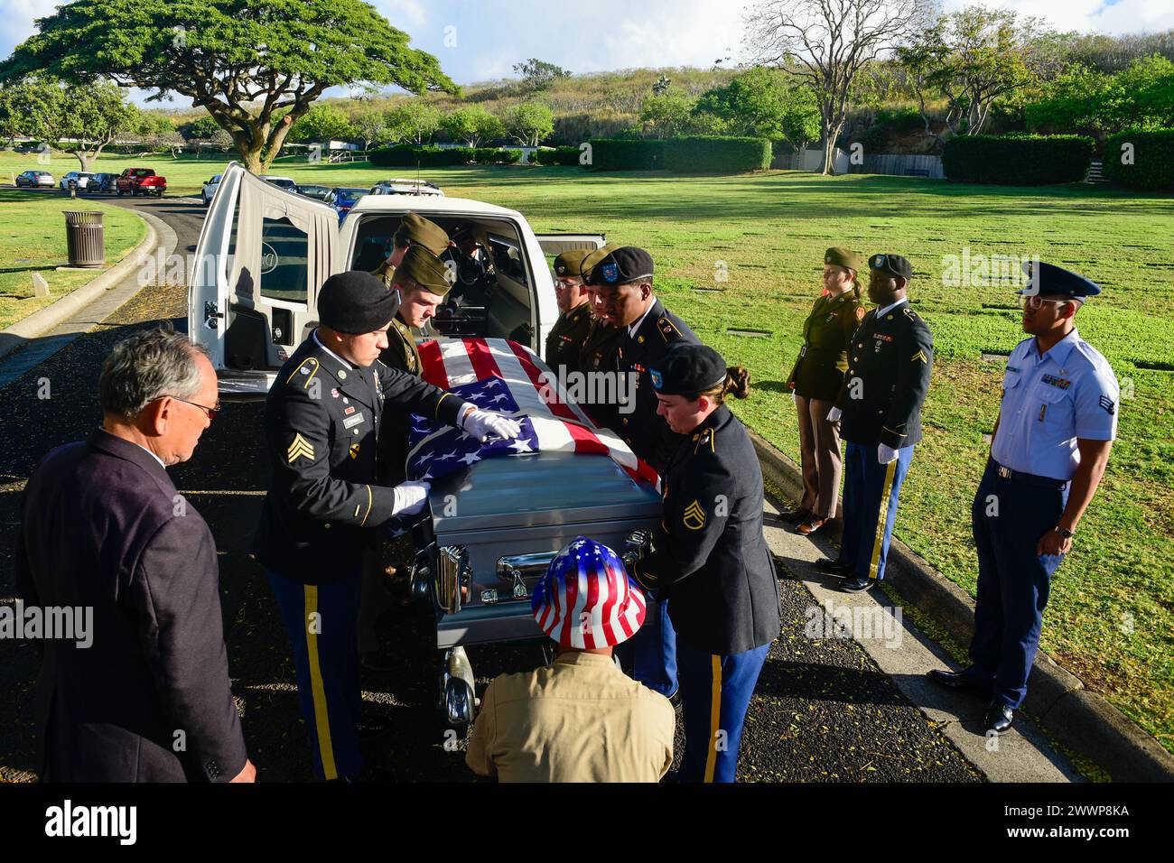 Soldiers assigned to the 3rd Brigade, 25th Infantry Division, and ...
