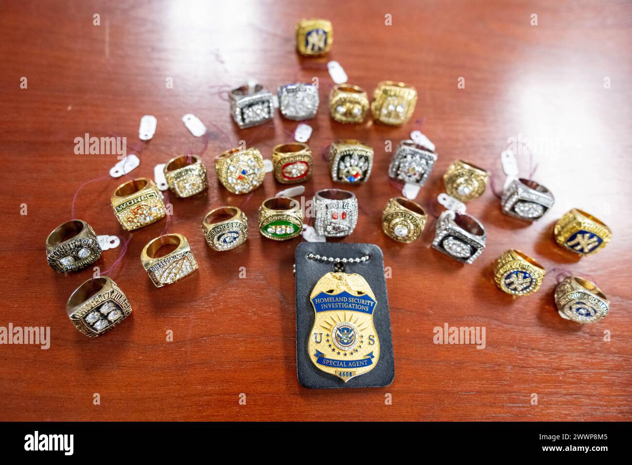 Ipr center hi-res stock photography and images - Alamy