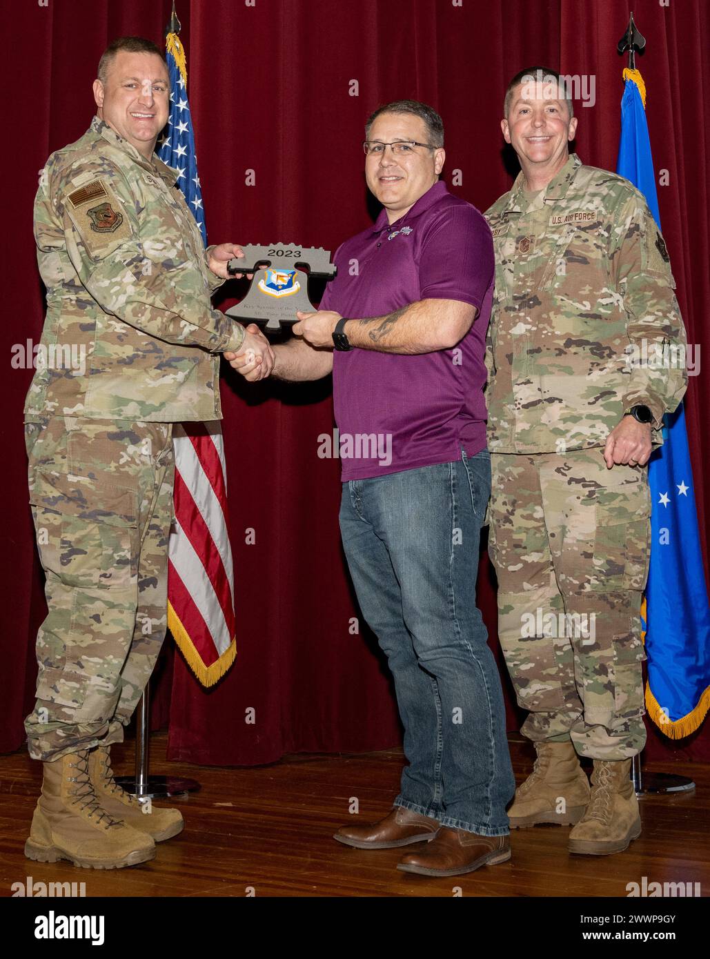 Spouse of the year award hi-res stock photography and images - Alamy