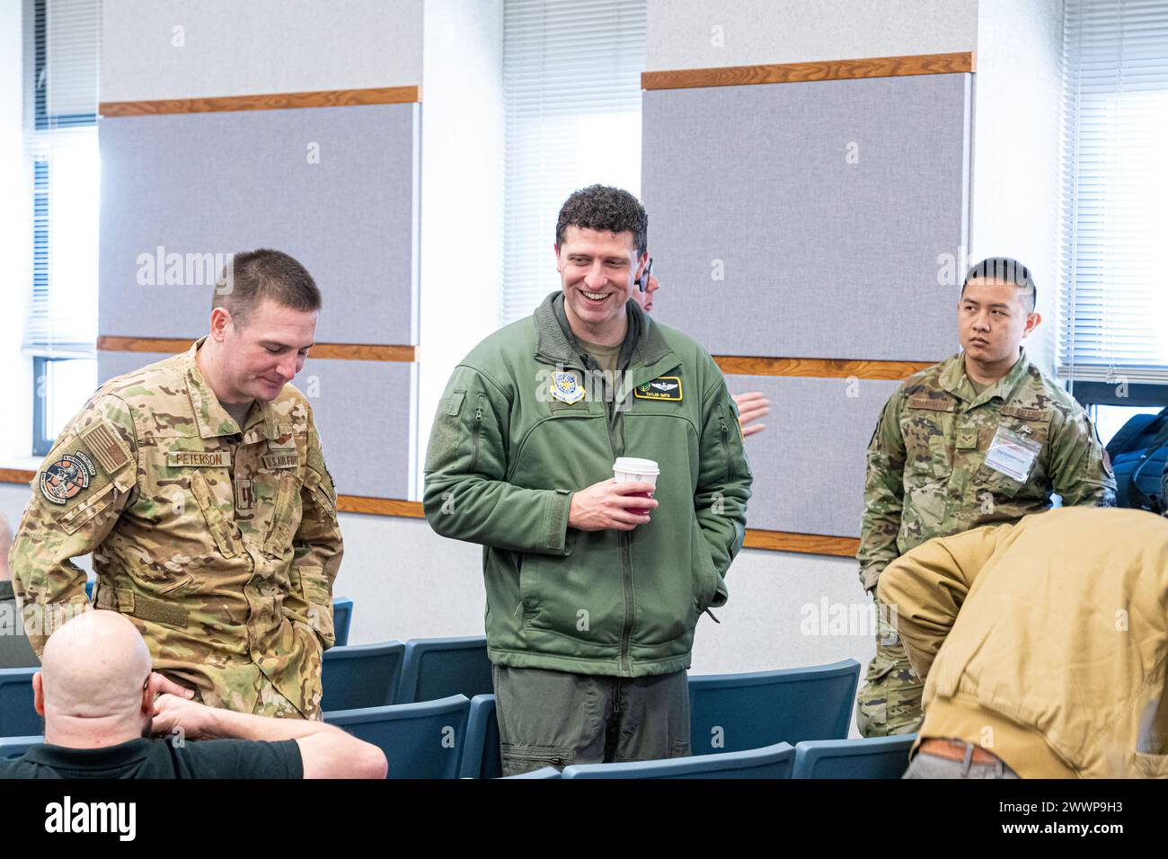 34 cts hi-res stock photography and images - Alamy