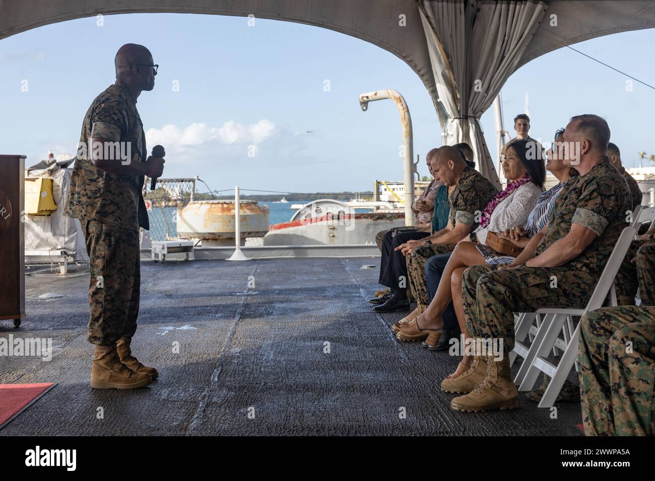 U.S. Navy Master Chief Petty Officer Donald J. Davis, Jr., off-going ...