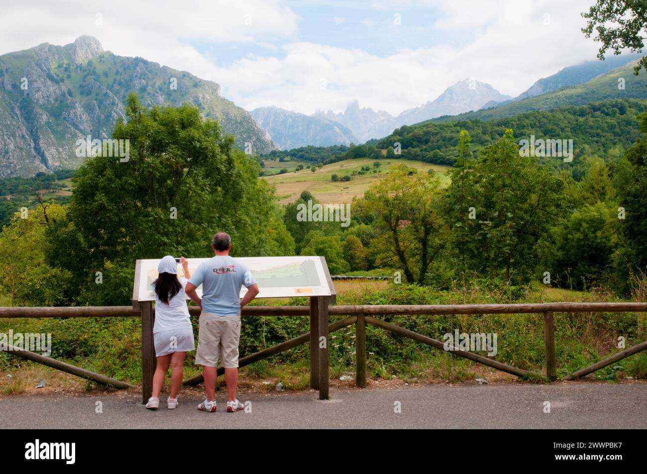 Naranco de bulnes hi-res stock photography and images - Alamy