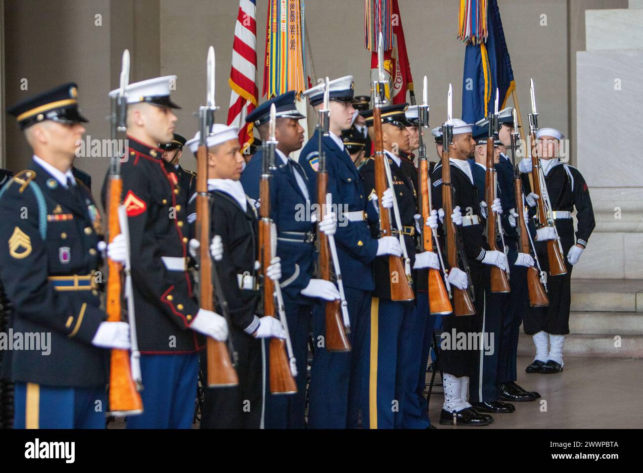 Soldiers from the 3d U.S. Infantry Regiment (The Old Guard ...