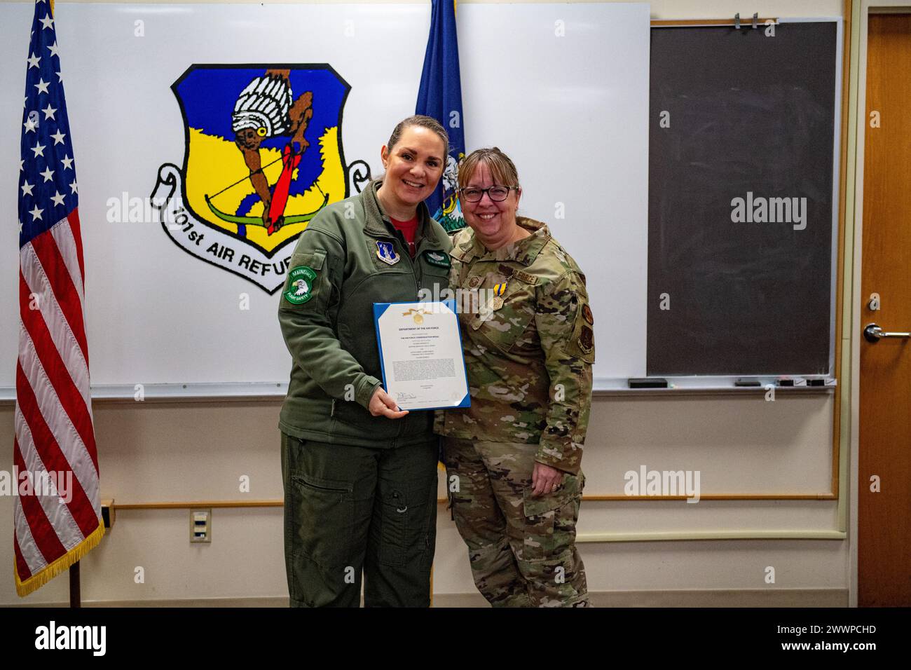 101st air refueling wing bangor maine commendation medal brown knott hi ...