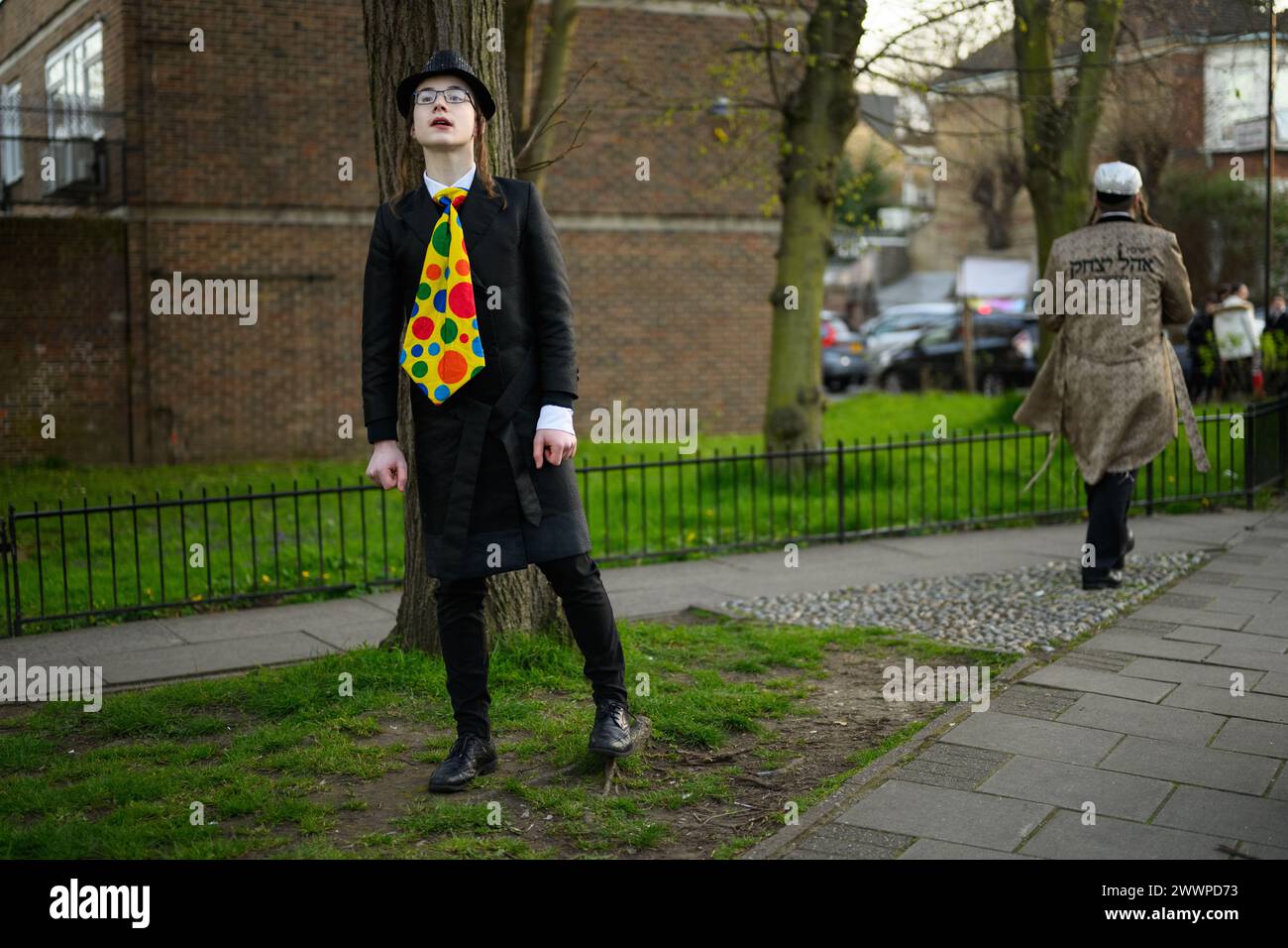 LONDON, UK, 24th March. The Jewish community in Stamford Hill, London ...
