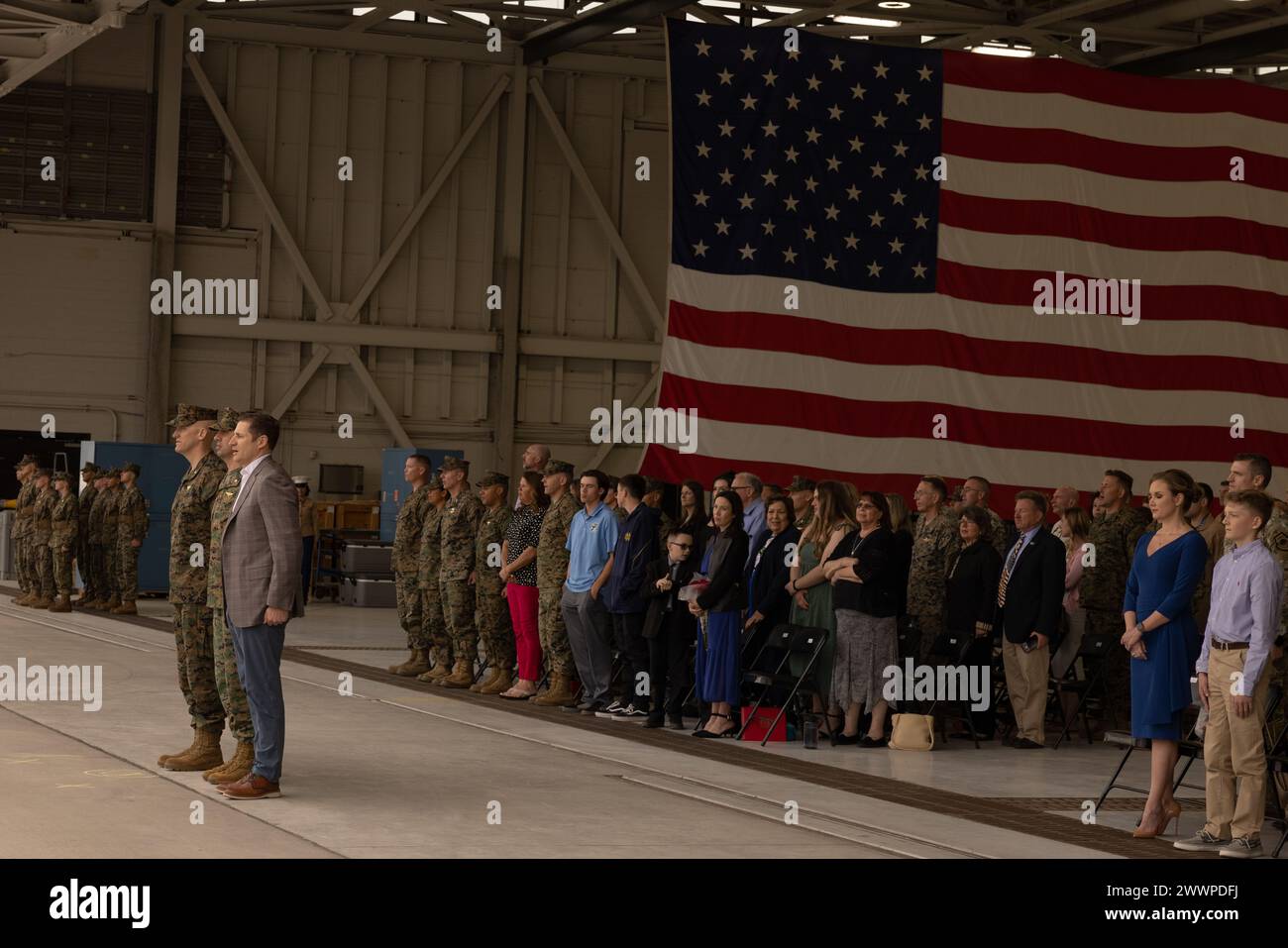 U.S. Marines with Marine Fighter Attack Squadron 214 (VMFA-214), 3rd ...