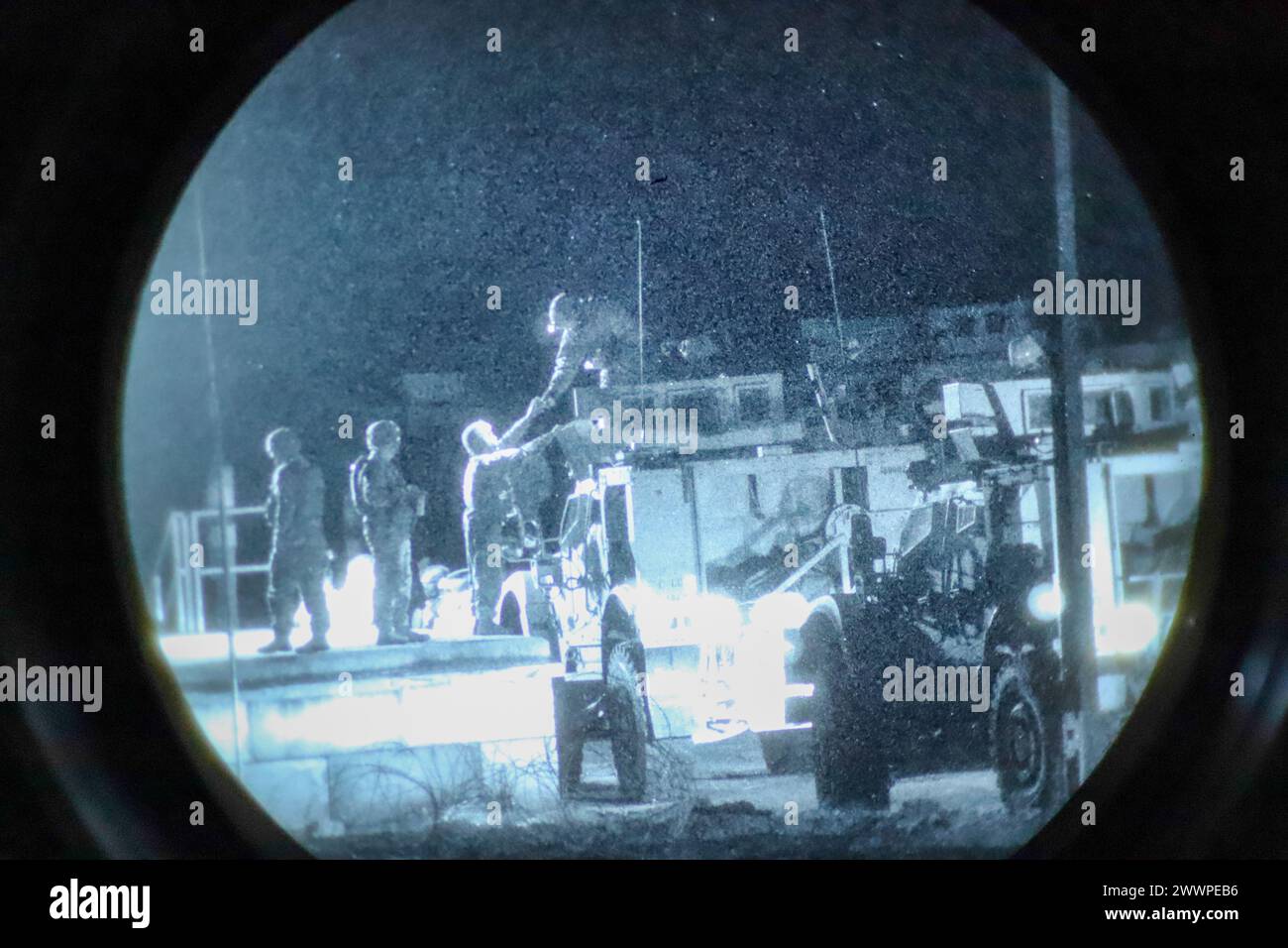 U.S. Army Soldiers assigned to the 3rd Division Sustainment Brigade's ...